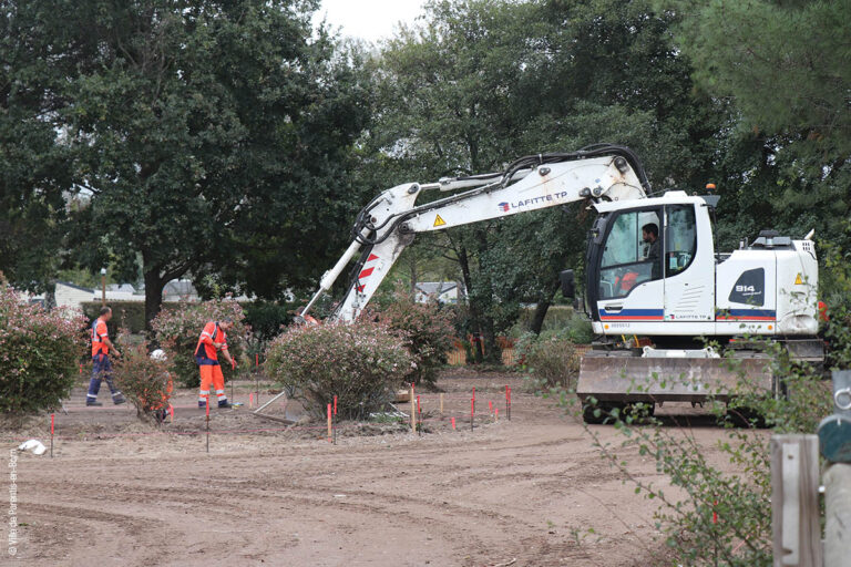 Plan Plage : début de rénovation du parking du port Moutéou - Ville de ...